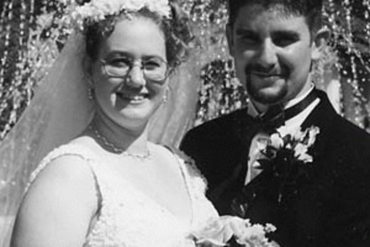 Summer wedding at VFW Hall - The New Era