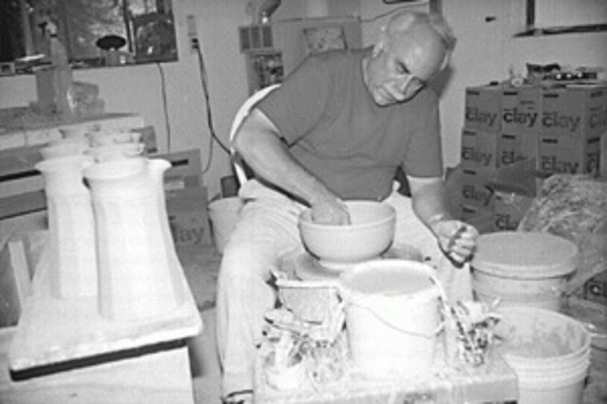 Potter brings his craft to Sweet Home - The New Era