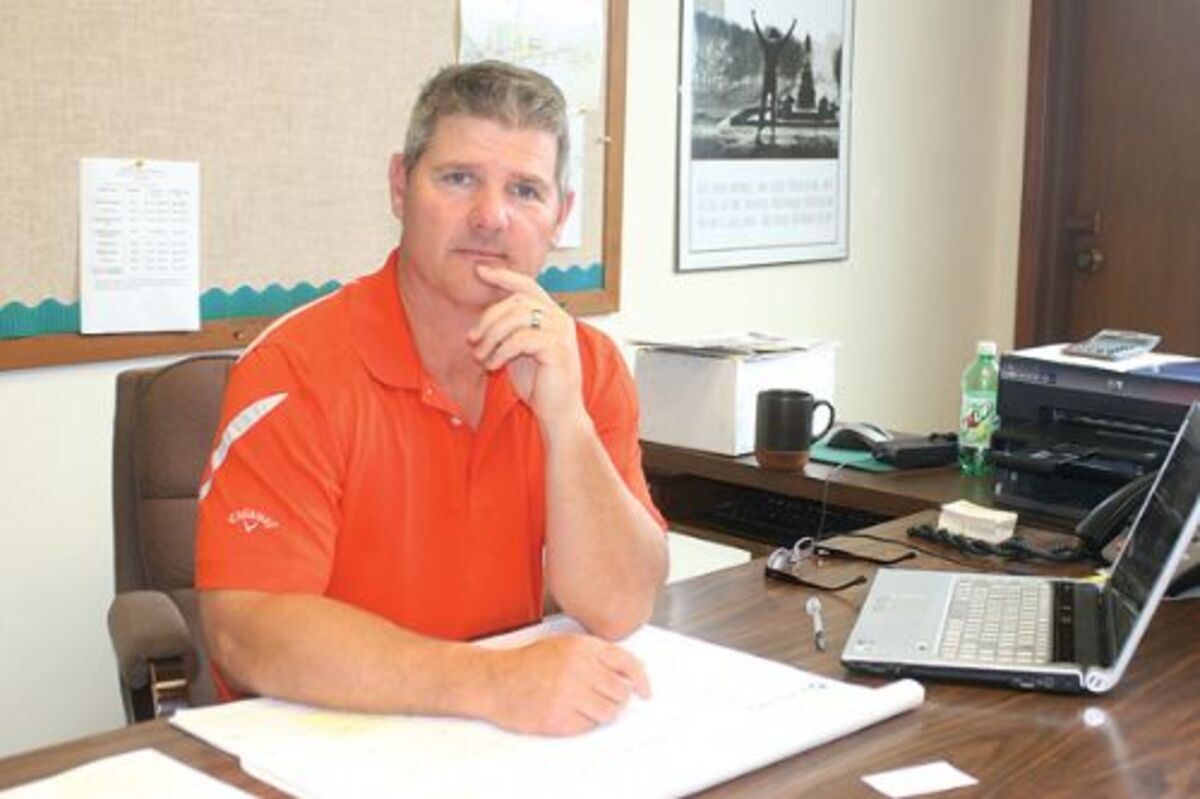 New superintendent takes office - The New Era