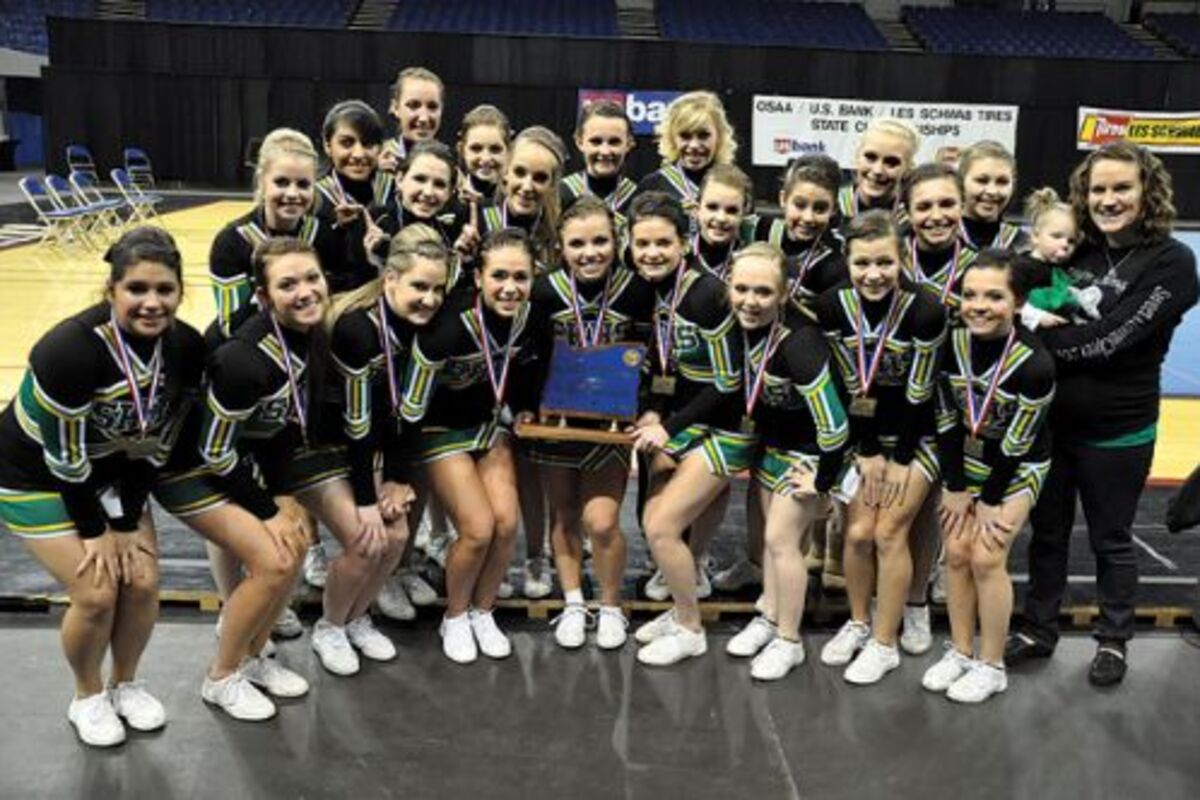 Cheer squad wins state championship - The New Era
