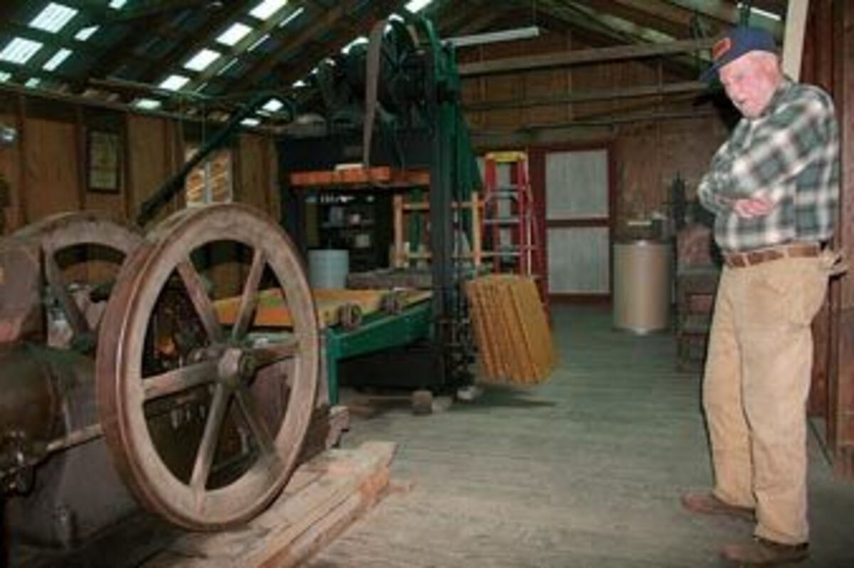 Cider for a century: Mill marks 100th year of pressing apple juice ...