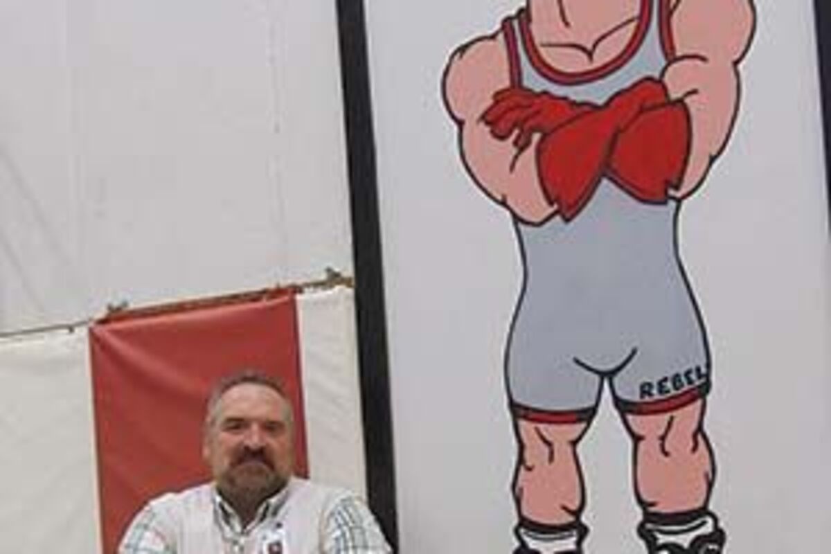 SHHS alum and longtime coach Brent Belveal named to Wrestling Hall of ...