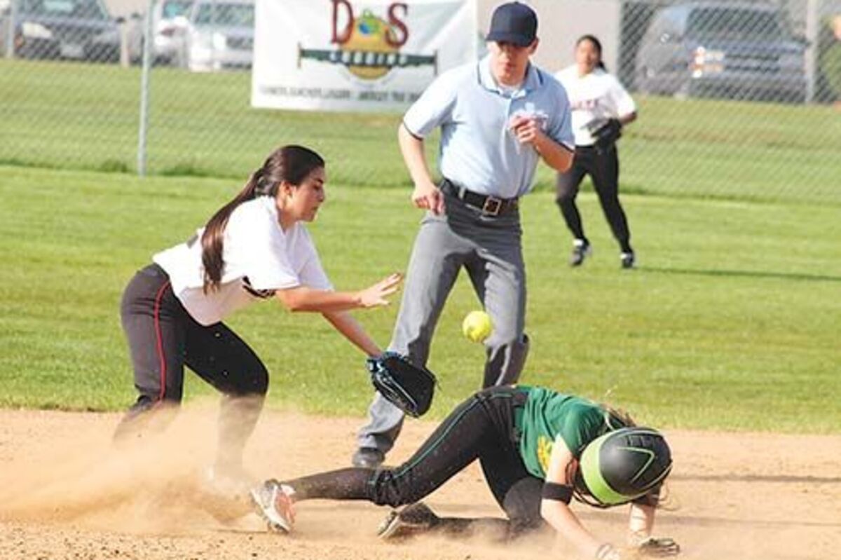 Softball team dominates opponents, slips at Elmira - The New Era