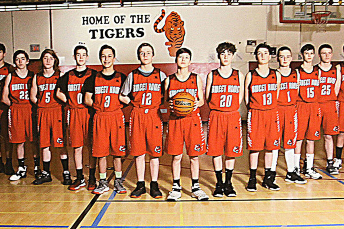 Sweet Home Junior High Boys Basketball: Eighth-Grade 'B' - The New Era
