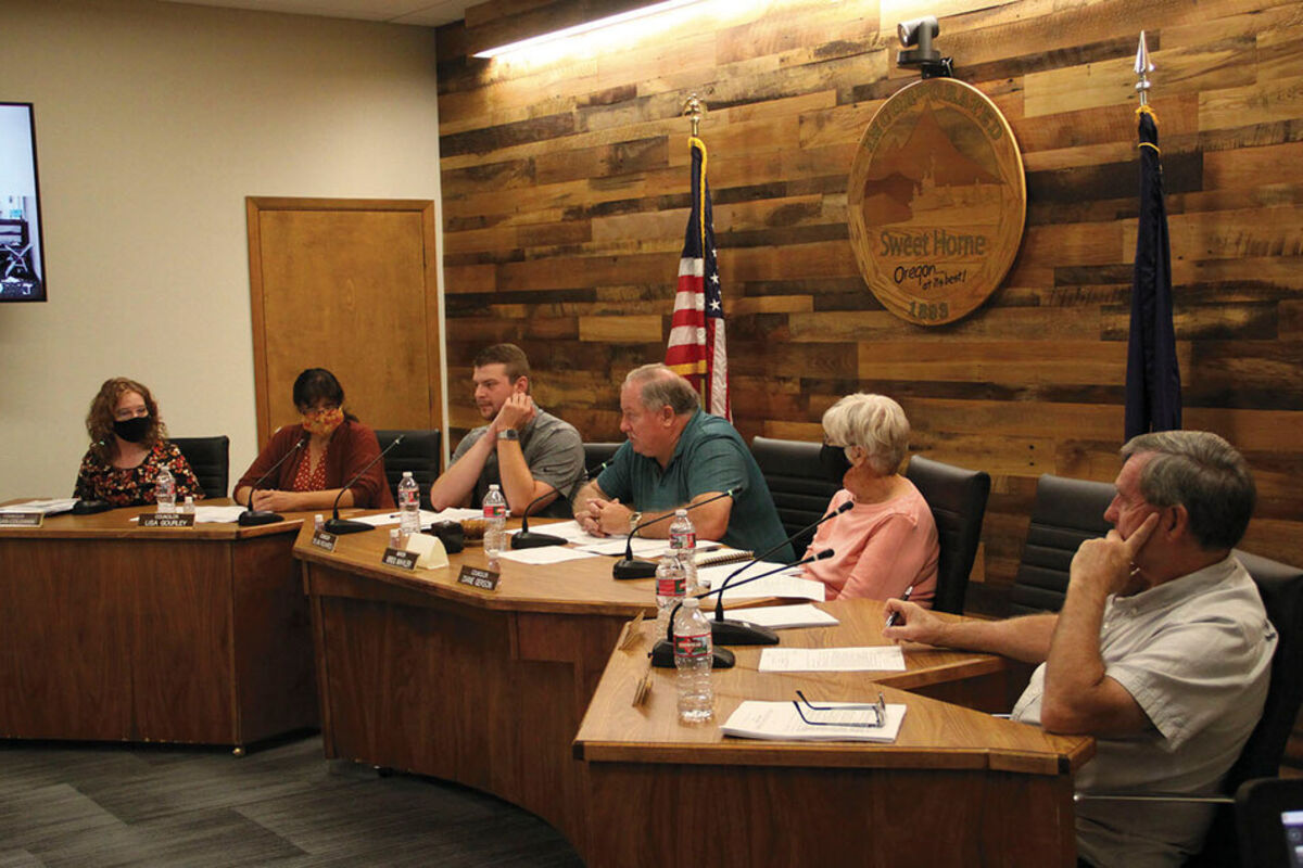 Homeless facility discussion continues at special meeting - The New Era