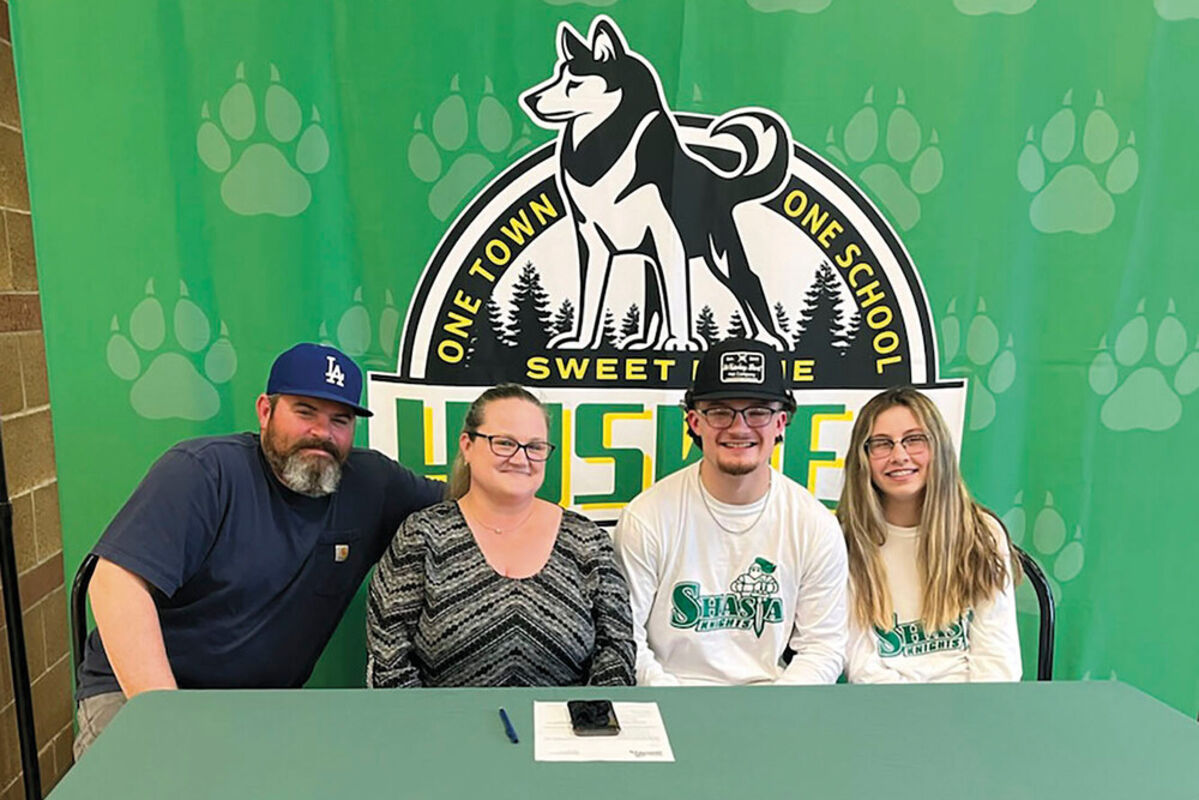 Luttrell signs to play football at Shasta College - The New Era