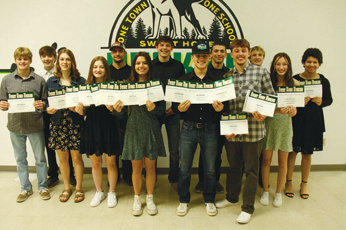 State champs named Huskies' Outstanding Wrestlers - The New Era