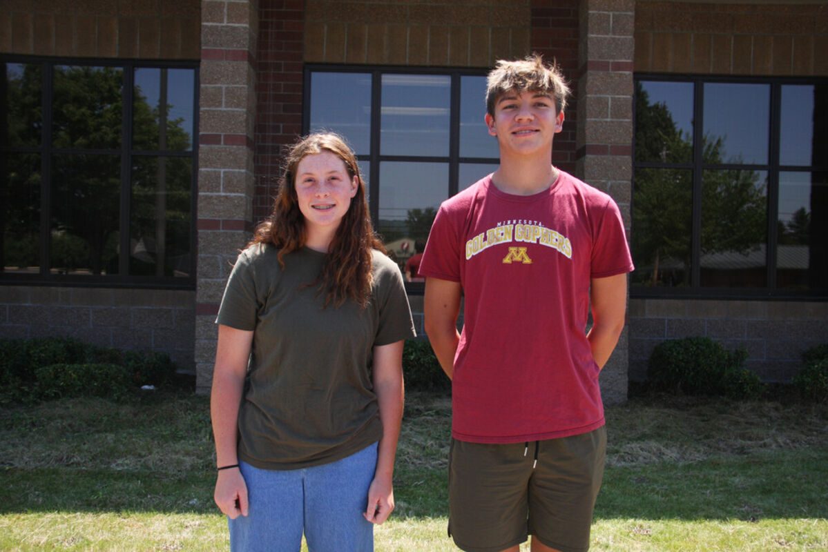 Klumph and Wright Named SHHS Freshmen of the Year - The New Era