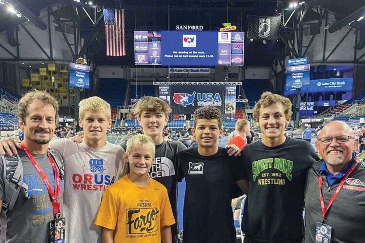 Sweet Home wrestlers compete in Fargo North Dakota - The New Era