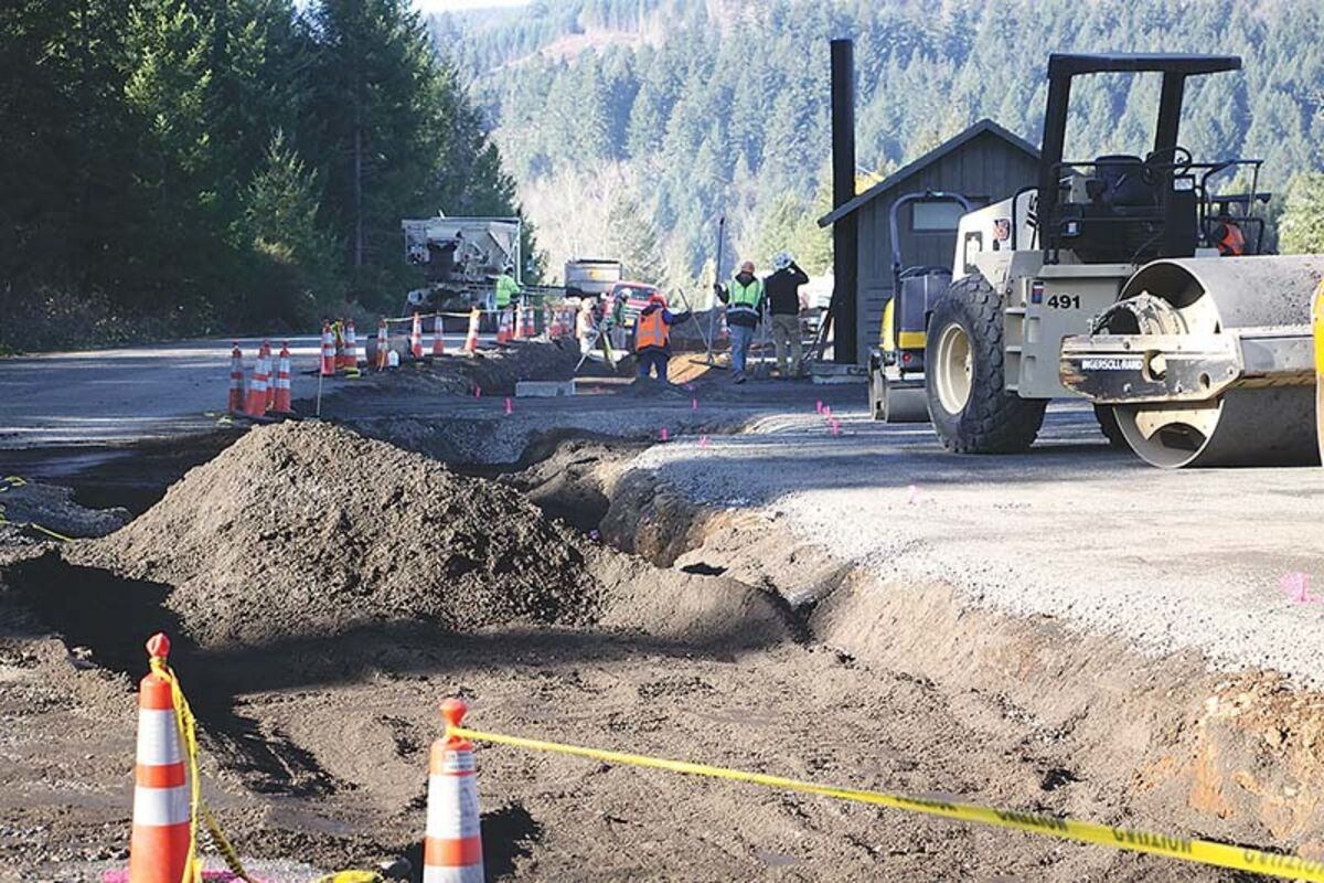 Work under way to improve Foster Dam Road, parking - The New Era