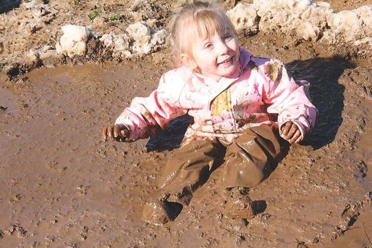 Snow makes for good mud at festival - The New Era