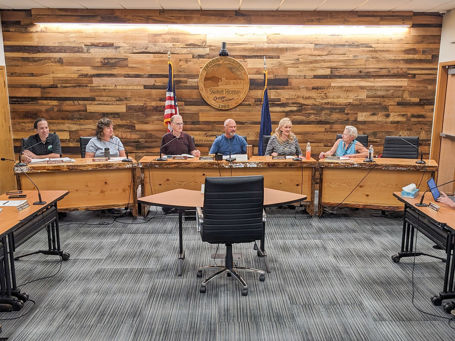 New Dais Built In-House, Reflects City History - The New Era