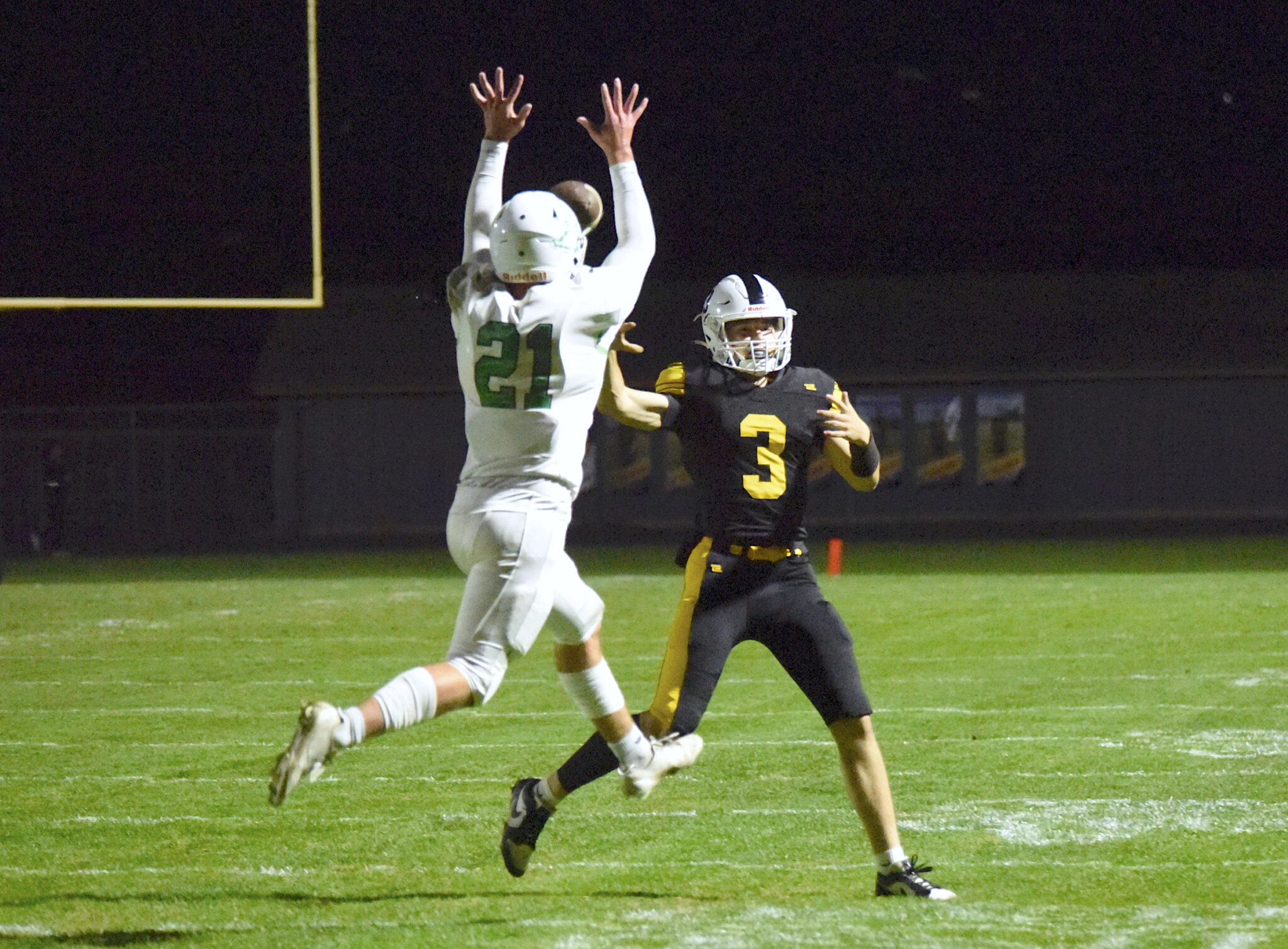 Sweet Home football in playoffs for first time since 2019 - The New Era
