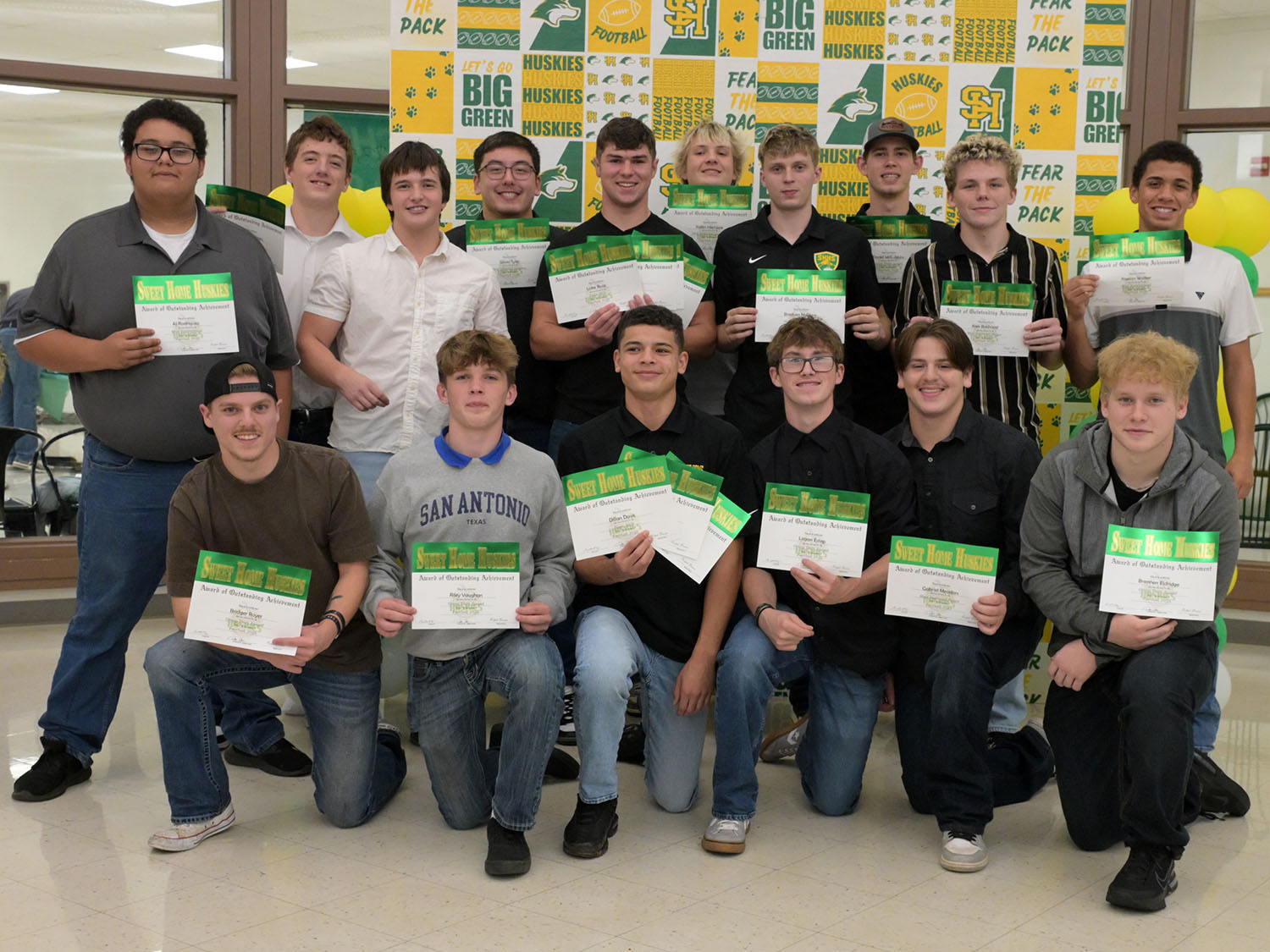 Dillan Davis, Luke Rosa named MVPs for resurgent football program - The ...